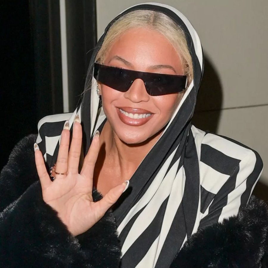 Beyoncé continues to rule charts with hit track - News