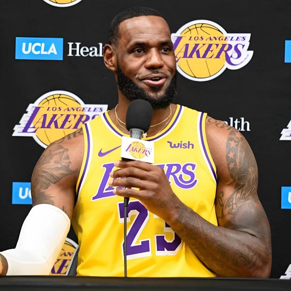 The Los Angeles Lakers Are Willing To Sign Lebron James To Any Terms He ...