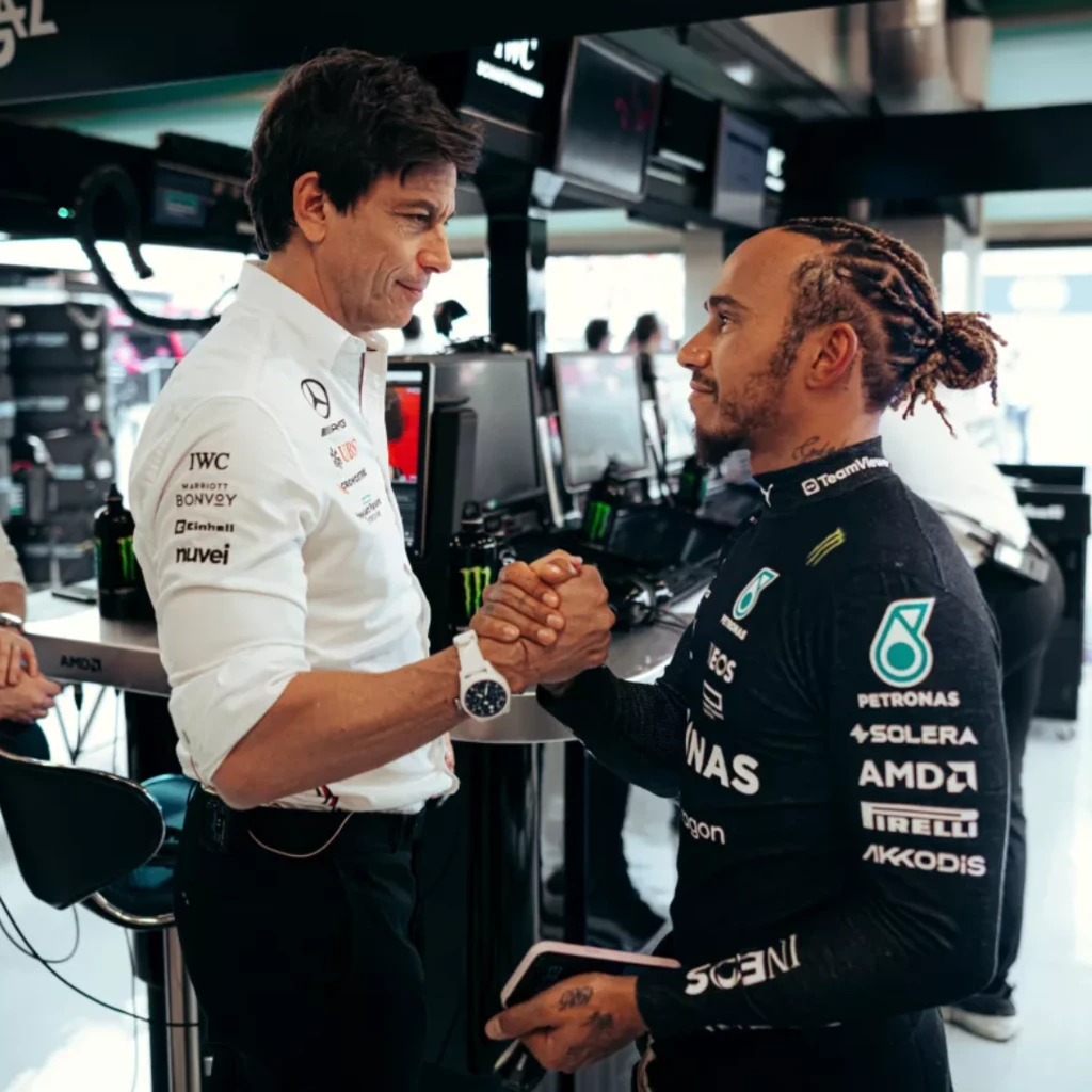 Afraid that Lewis Hamilton is 'SAD', Toto Wolff immediately made an ...