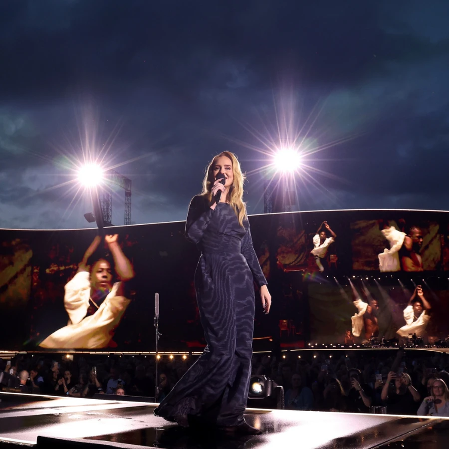 The female singer shocked Germany, "pocketed" 1.3 trillion and then ...